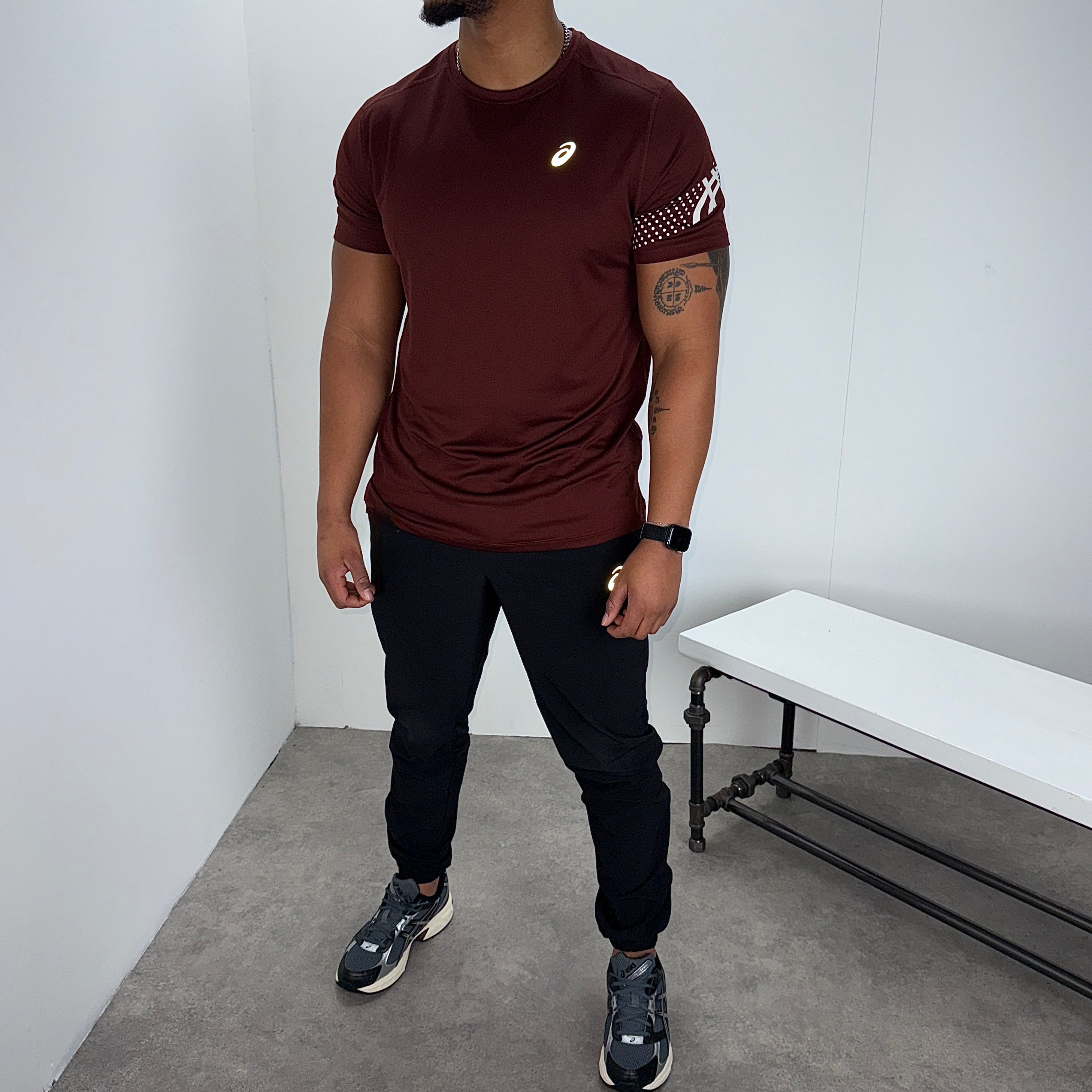 Asics icon t-shirt pants set 'dark red/black'